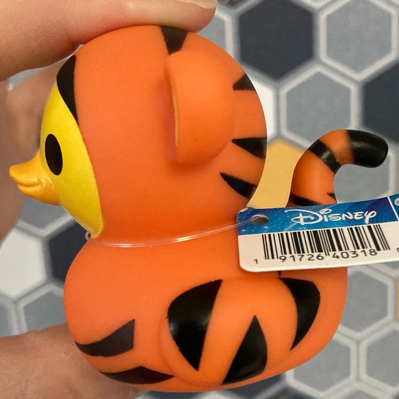 Disney | Other | New Disney Duckz Tigger From Winnie The Pooh Rubber ...